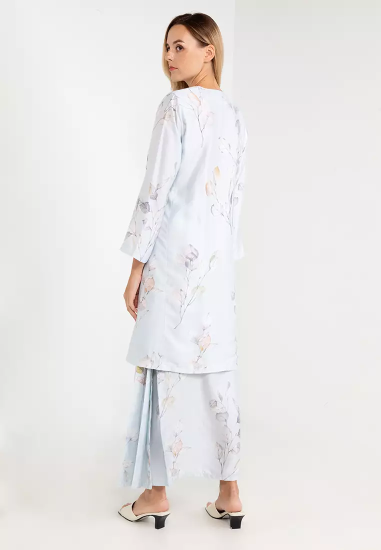 Buy Butik Sireh Pinang Baju Kurung Pahang Naura Online | ZALORA Malaysia