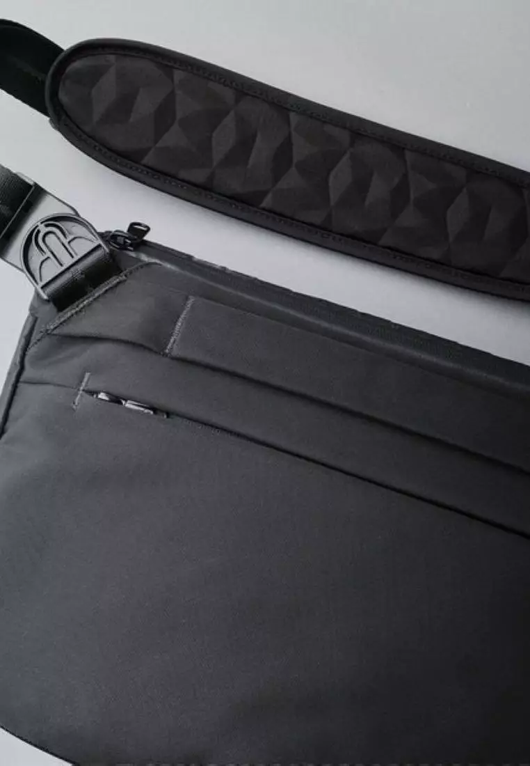 Buy Alpaka ALPAKA Bravo Sling Max V2 X-Pac VX21 (Black) 2025 Online ...