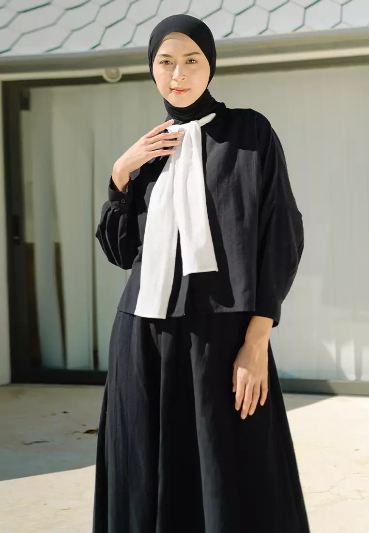Jual Lozy Hijab Noona Set Black Original 2025 | ZALORA Indonesia