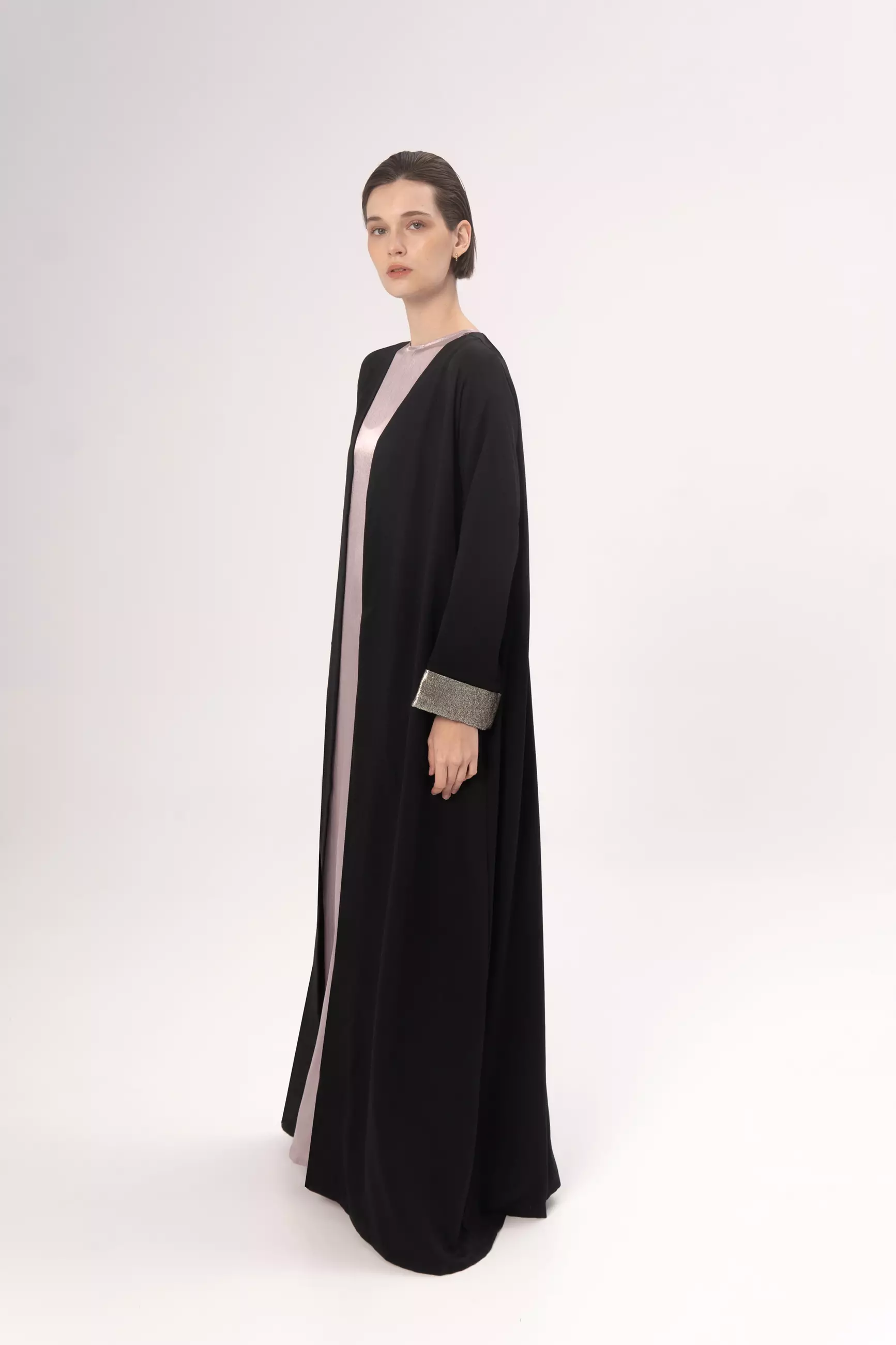 Jual Demure & Co DEMURE&CO - DESSENTIALS SAMARA OPEN ABAYA IN BLACK ...