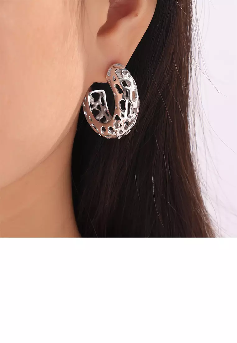 Buy Glamorousky Fashion and Simple 316L Stainless Steel Hollow Pattern ...