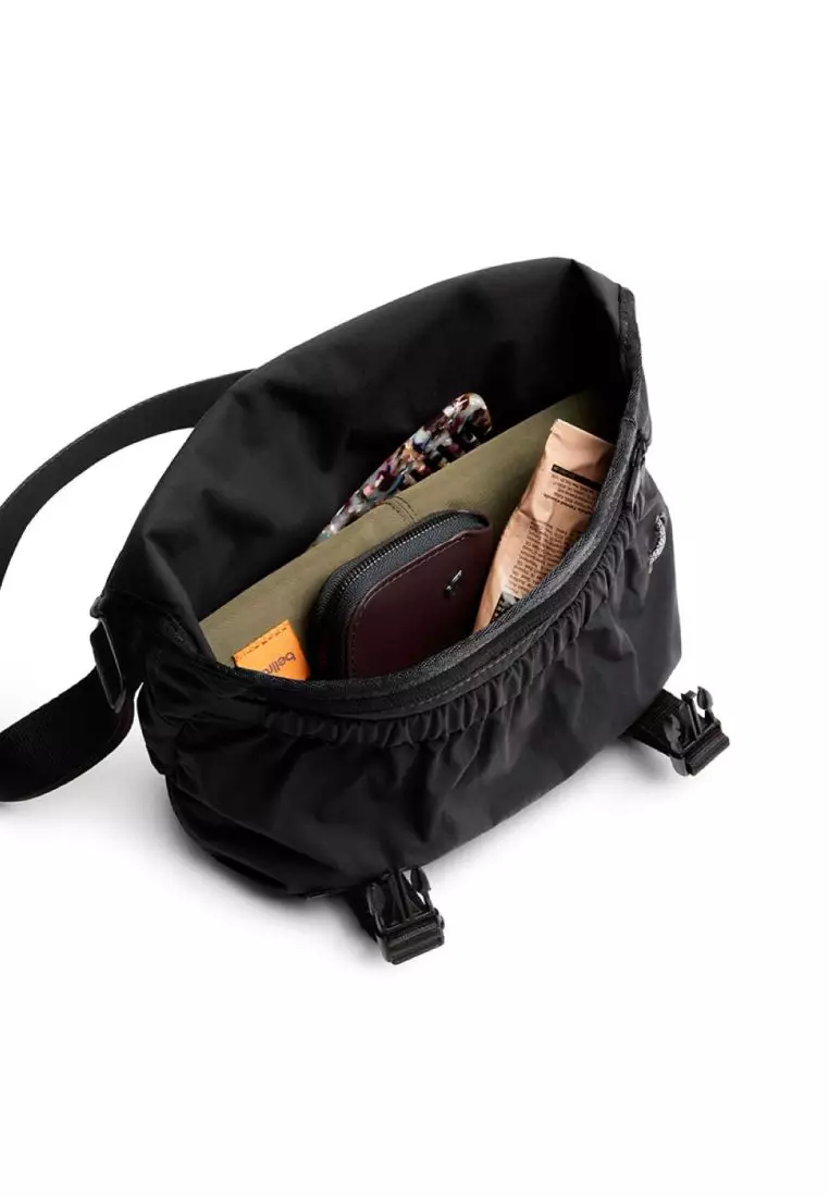 Buy Bellroy Bellroy Cinch Mini Messenger - Black 2026 Online | ZALORA