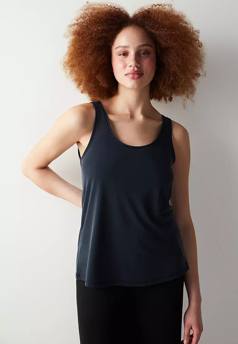 Jual Penti Modal Tank Top Original 2025 | ZALORA Indonesia