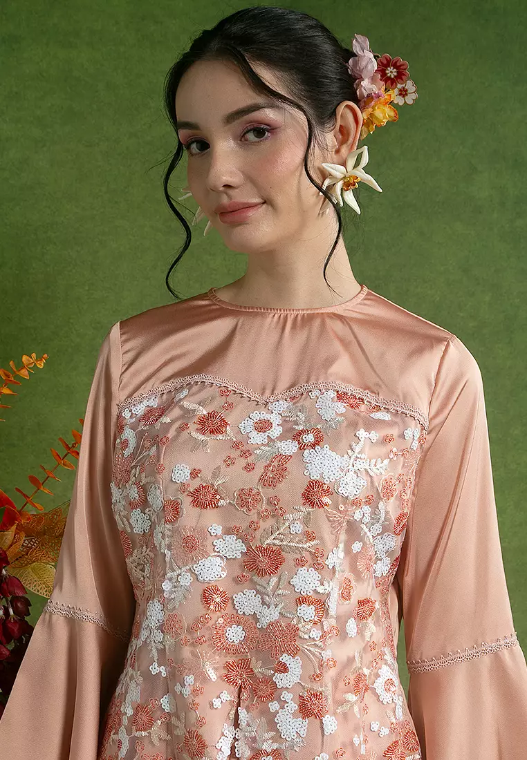 Buy Lubna Kila Sequined Top with Skirt Set 2026 Online | ZALORA