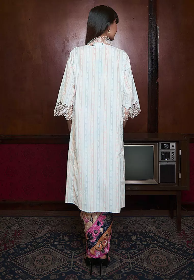 Buy MASLEA Kebaya Wan Nen Top Online | ZALORA Malaysia