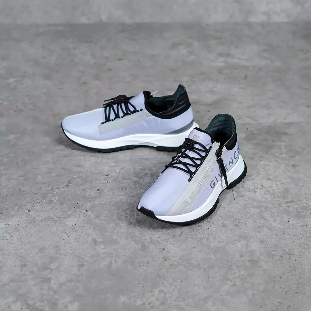 Jual Givenchy Sepatu GIVENCHY SPECTRE RUNNER BABY LILLAC 100% ORIGINAL ...