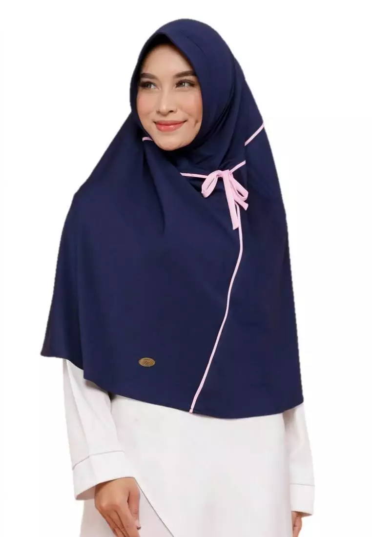 Jual First Hijab Hanum Khimar Instan In Navy Original 2024 | ZALORA Indonesia