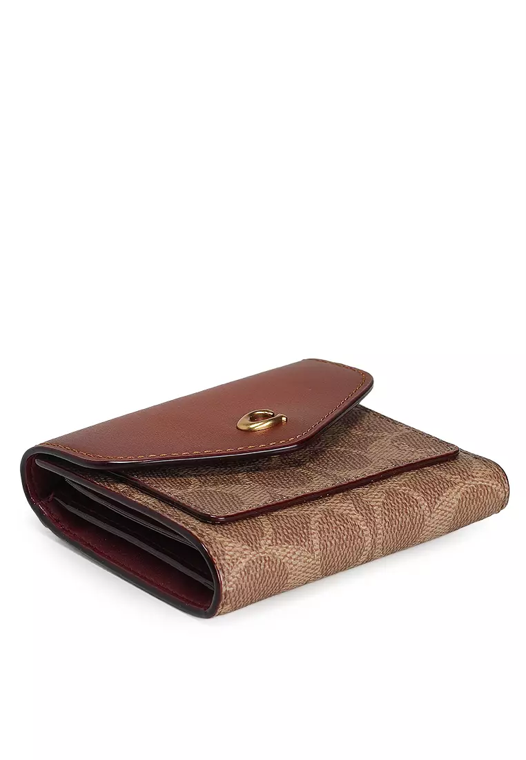 Buy COACH Wyn Small Wallet in Colorblock Signature Canvas (ct) 2025 ...