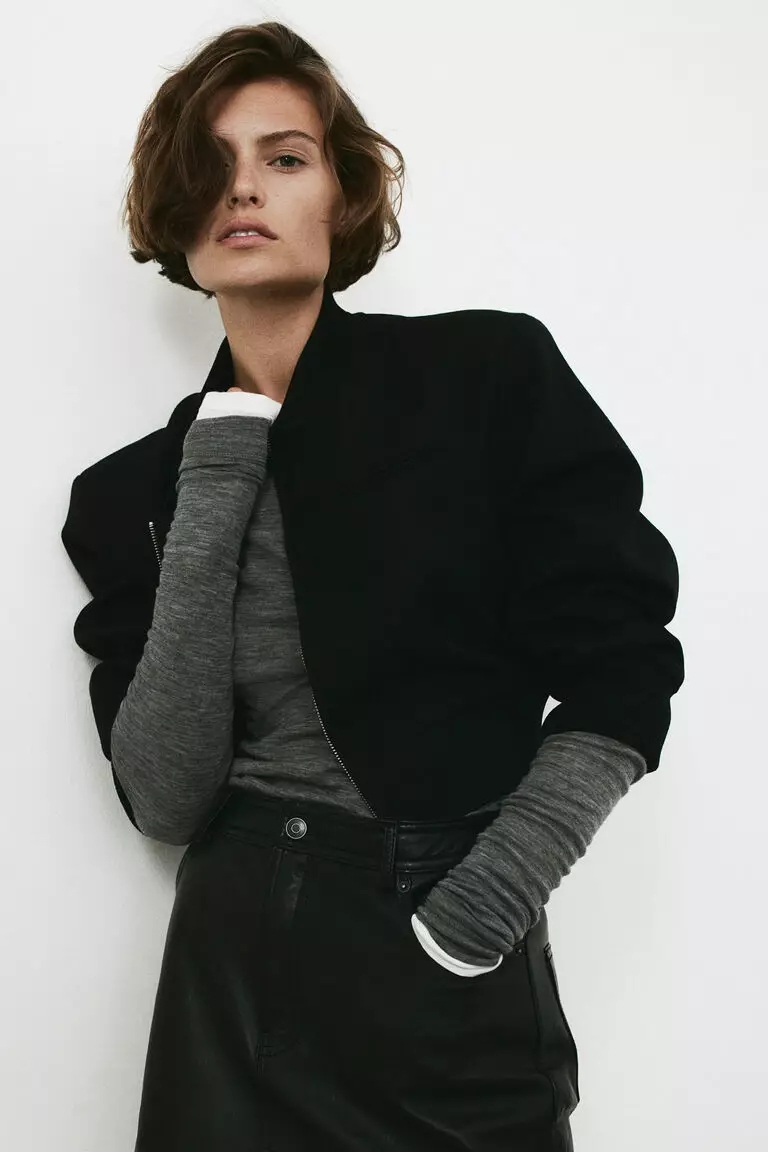 Jual H&M Cropped bomber jacket Original 2024 | ZALORA Indonesia