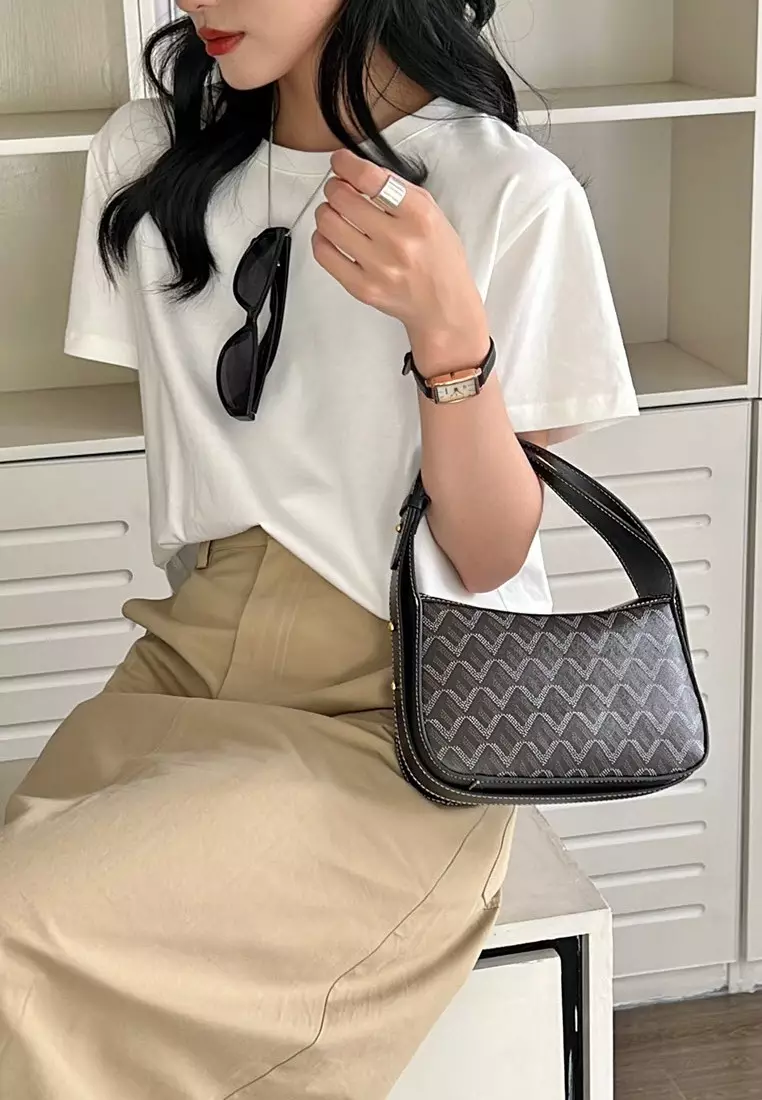 Buy EMO EMO - Dog Tooth side trunk Bag- Black 2025 Online | ZALORA