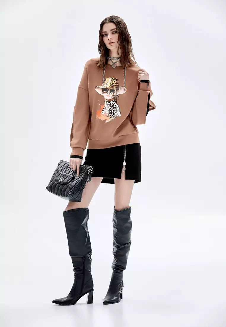 Buy iROO Front Graphic Top With Contrast Sleeve Detail 2025 Online | ZALORA