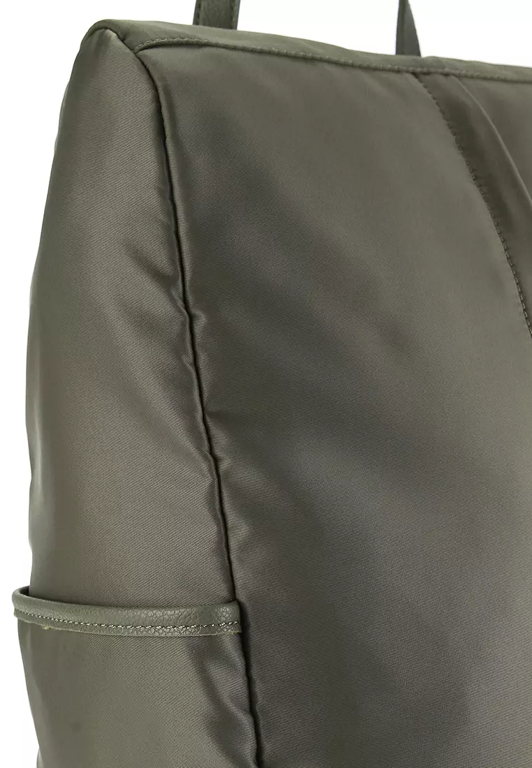 Jual HUSH PUPPIES Aiger Backpack (M) Original 2025 | ZALORA Indonesia