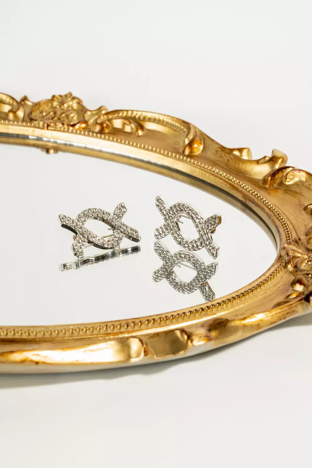 Jual KLAMBY Klamby - Alice Brooch Silver Original 2024 | ZALORA Indonesia