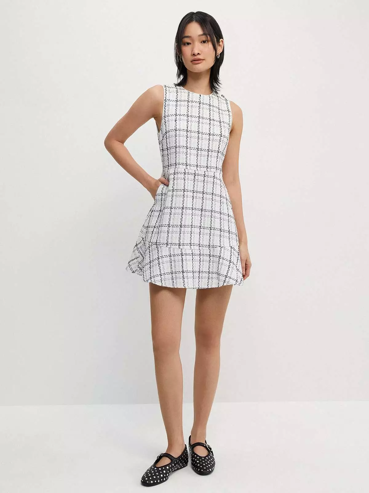 Jual POMELO FASHION Tweed Mini Dress - White Original 2025 | ZALORA ...
