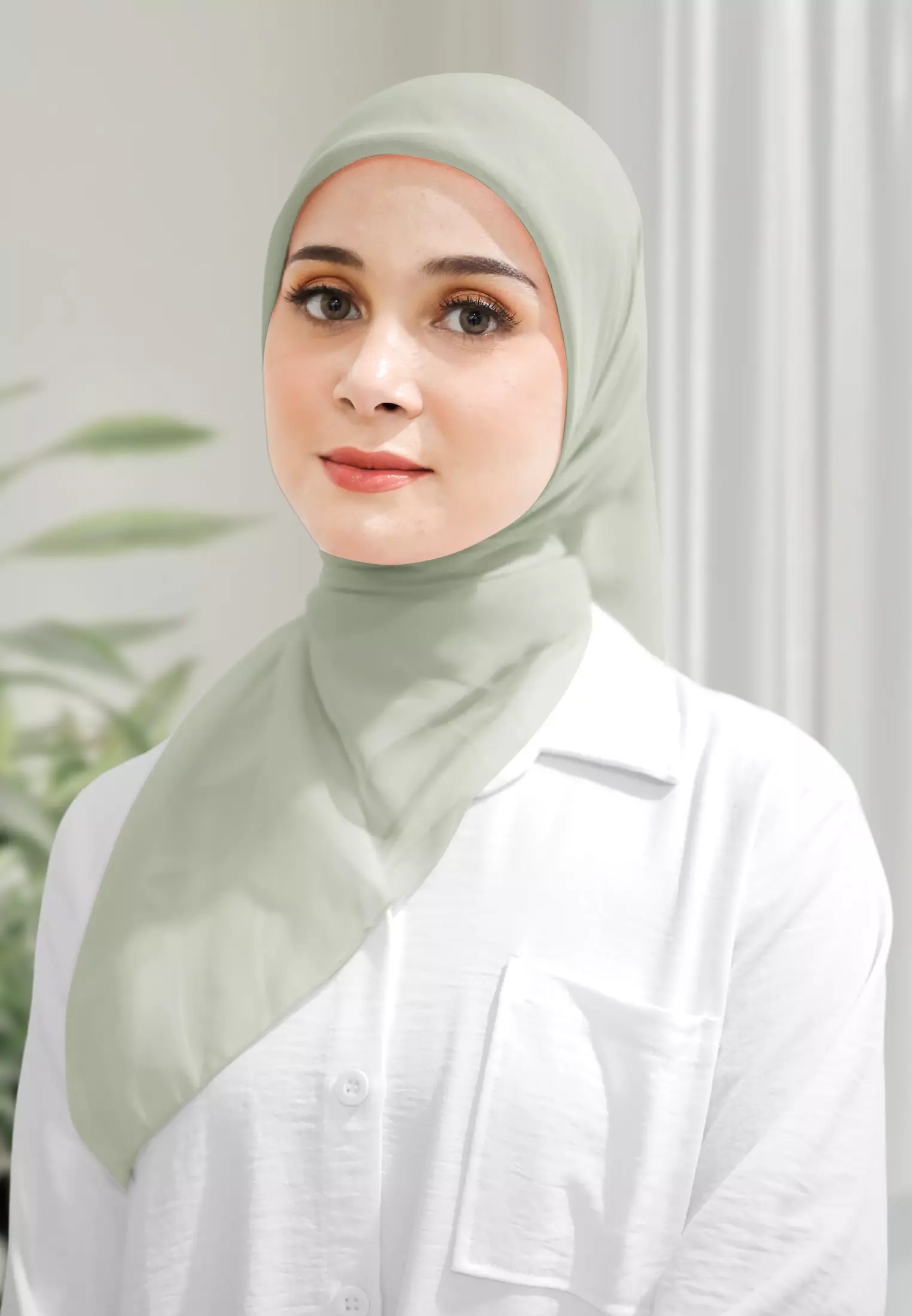 Jual COTTON BEE Haura Scarf Paris | Hijab Segiempat | Plain Paris Hijab ...