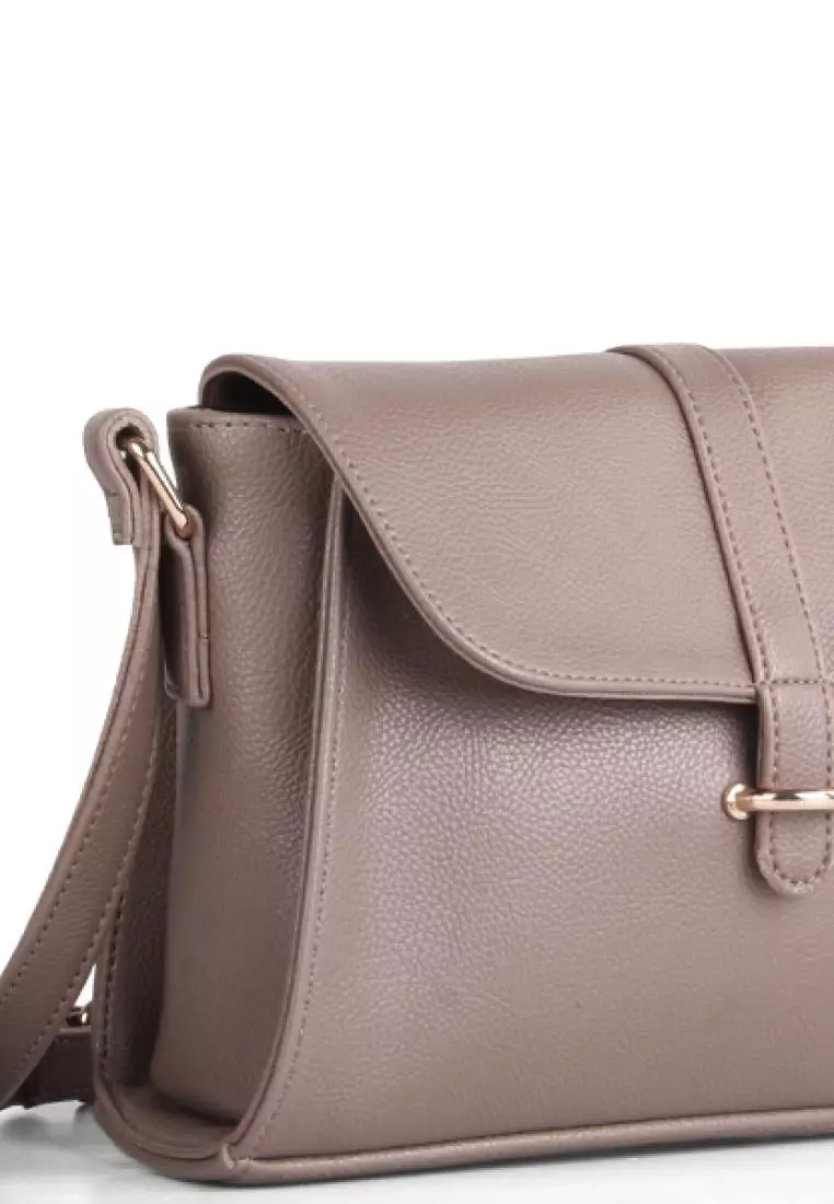 Jual Asiro Fiona Original 2025 | ZALORA Indonesia