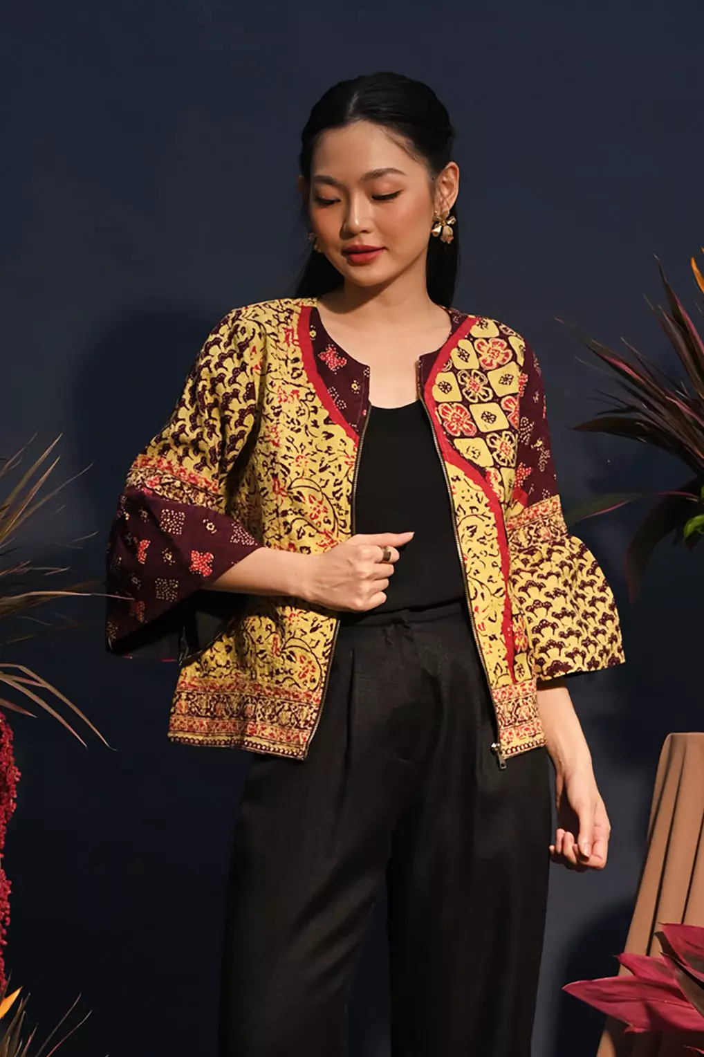 Jual Nona Rara Batik NONA RARA - Vinci Sembagi T3169, Blouse Batik ...