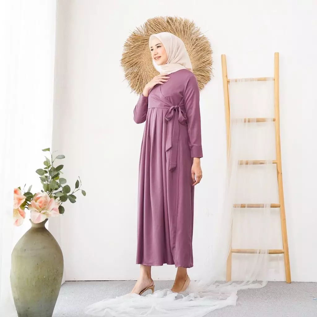 Jual Wulfi Wulfi Gamis Raya Lilac Original 2024 | ZALORA Indonesia