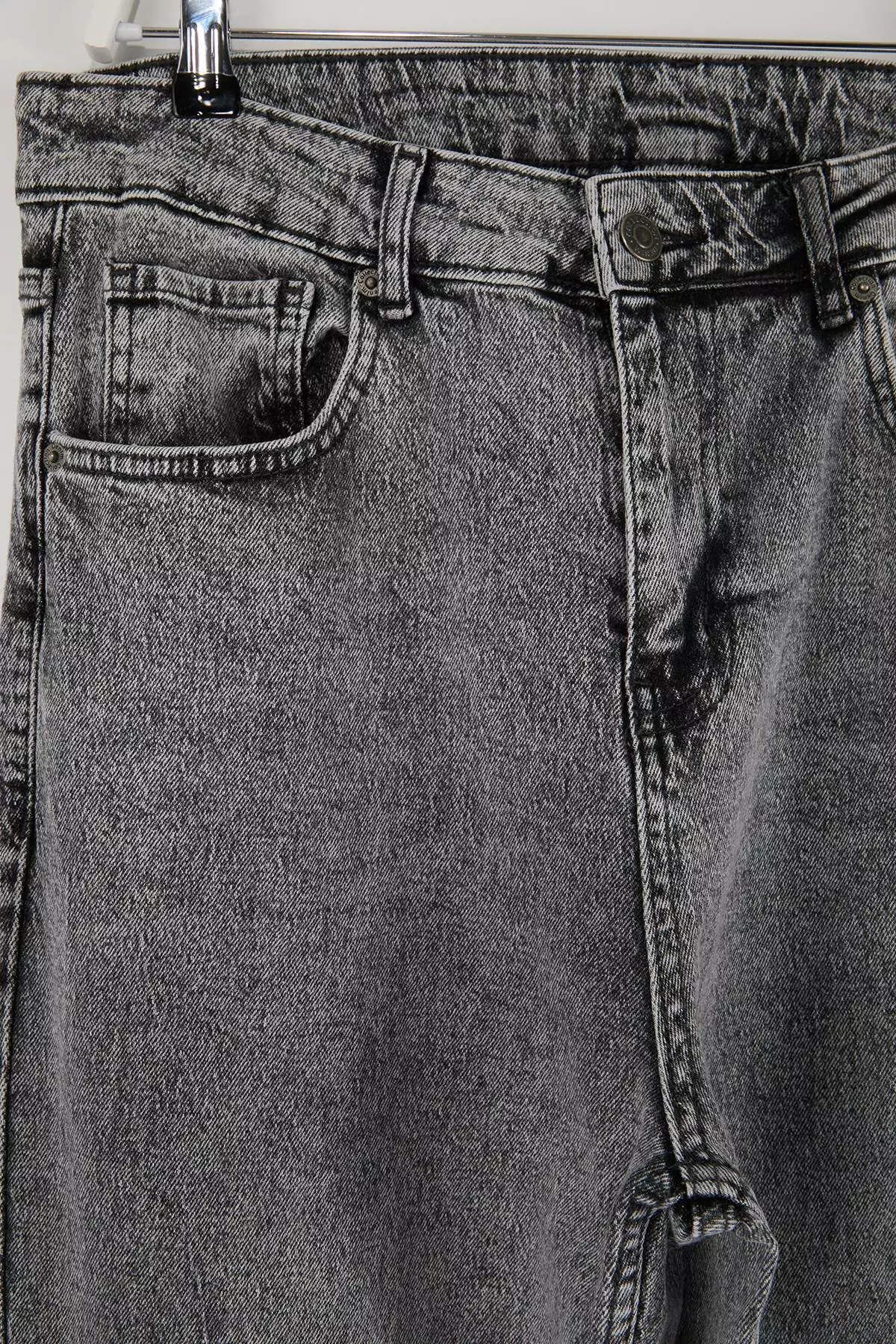 Jual Trendyol Straight Baggy Jeans Original 2026 | ZALORA Indonesia