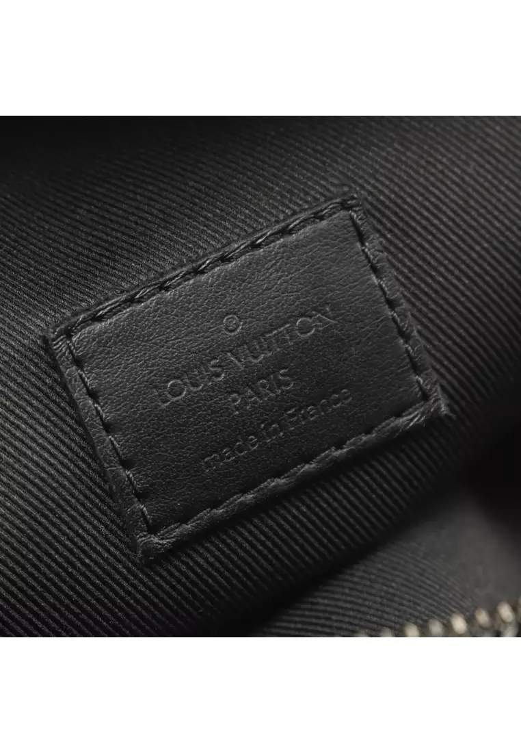 Louis Vuitton Pre-Loved Louis Vuitton Discovery bum bag Monogram ...