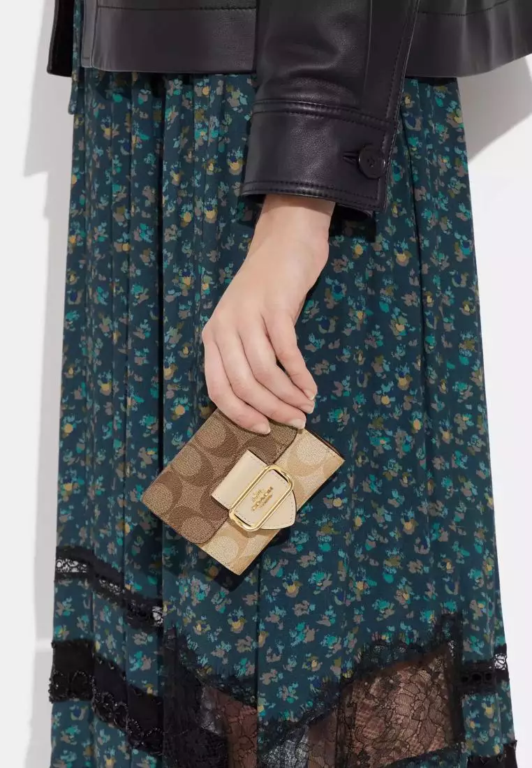 Jual COACH Coach Small Morgan Wallet In Blocked Signature Canvas Light ...