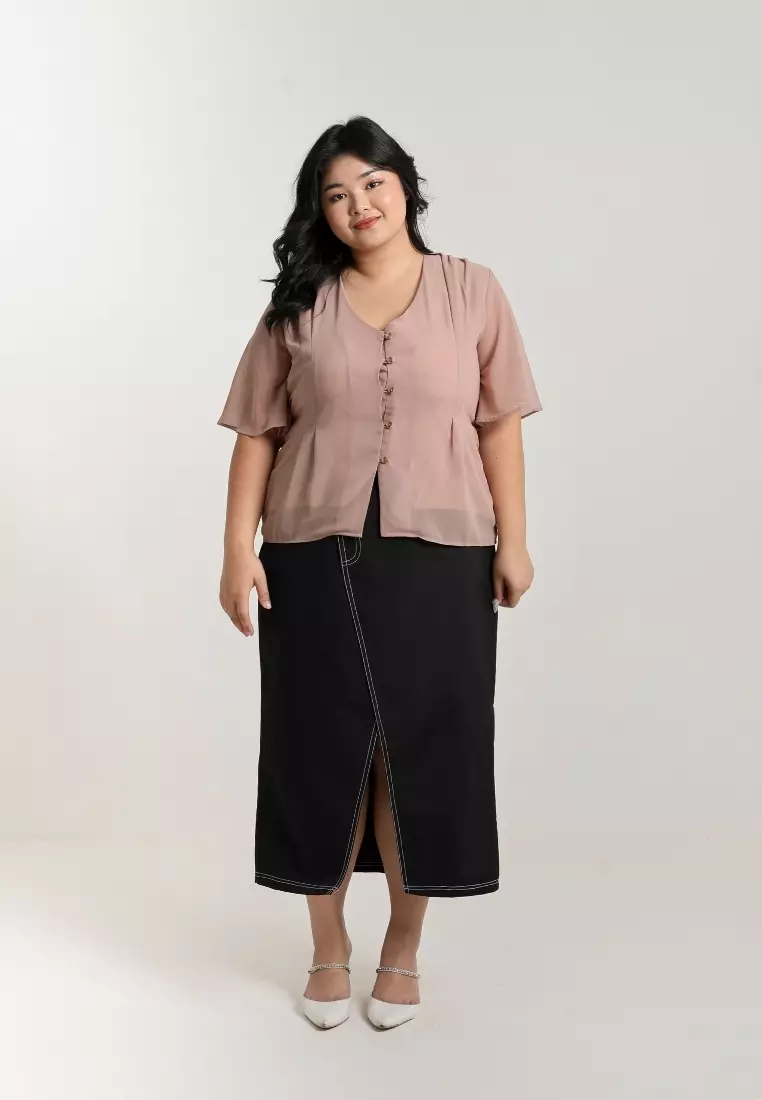 Jual Xtramiles Plus Size Eliza Blouse Cream Original 2025 | ZALORA ...