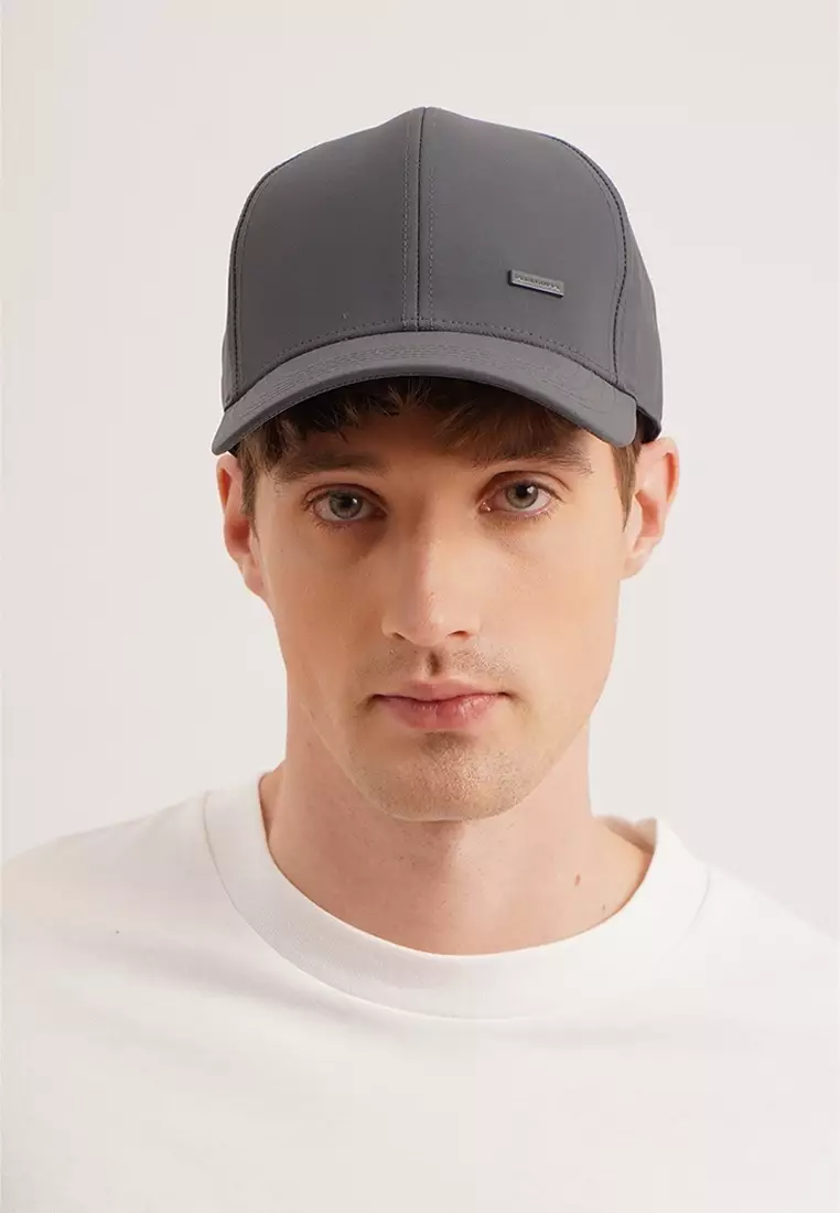 Buy Penshoppe Varsity Cap With Tonal Metal Bar Logo 2025 Online | ZALORA
