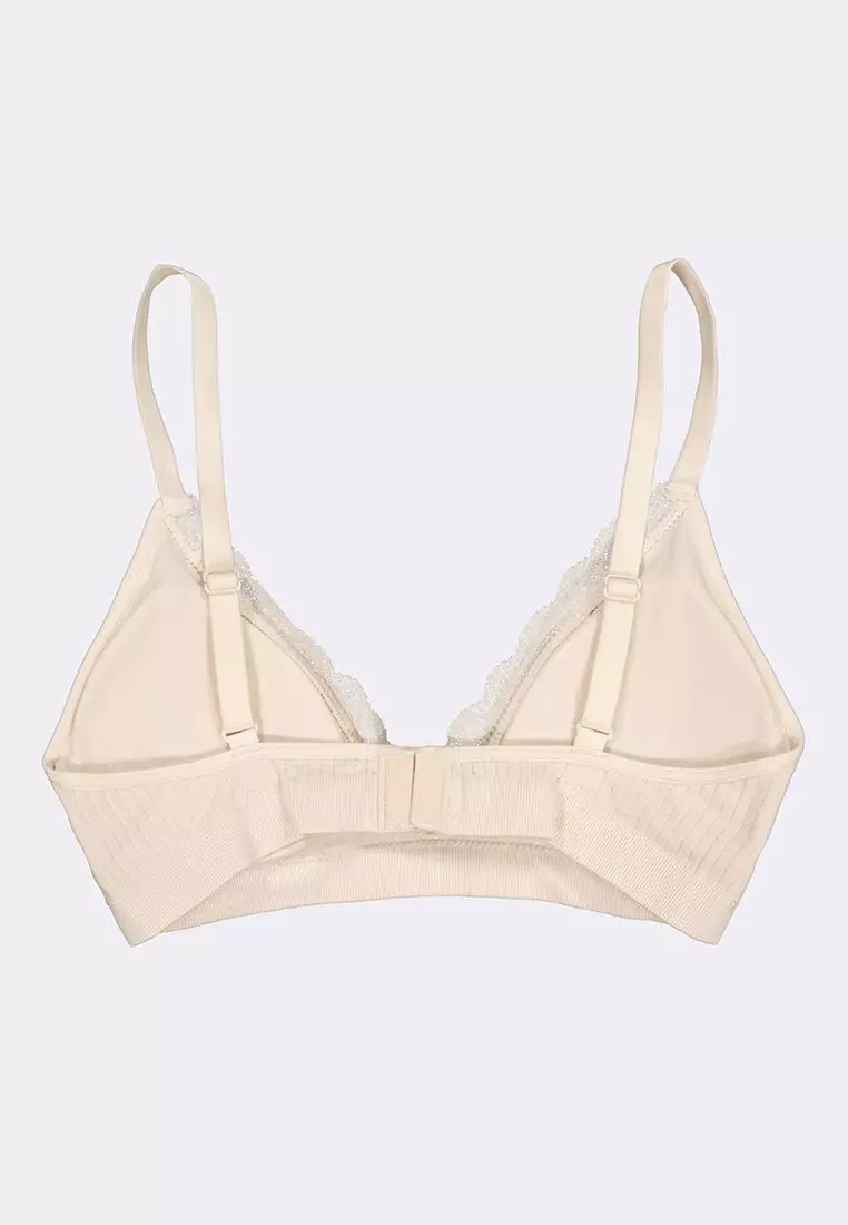 Buy BENCH Women's Seamless Bralette V-Neckline 2024 Online | ZALORA ...