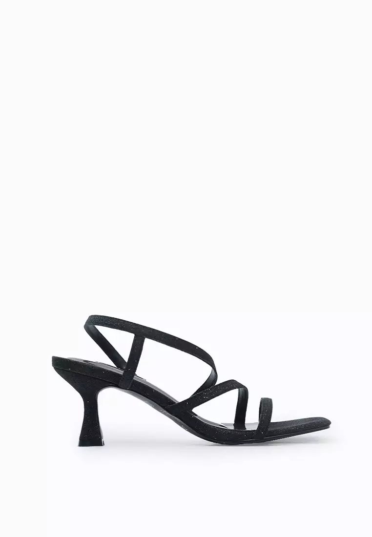 Buy Zanea Shoes Claudine Sandals 2025 Online | ZALORA Philippines