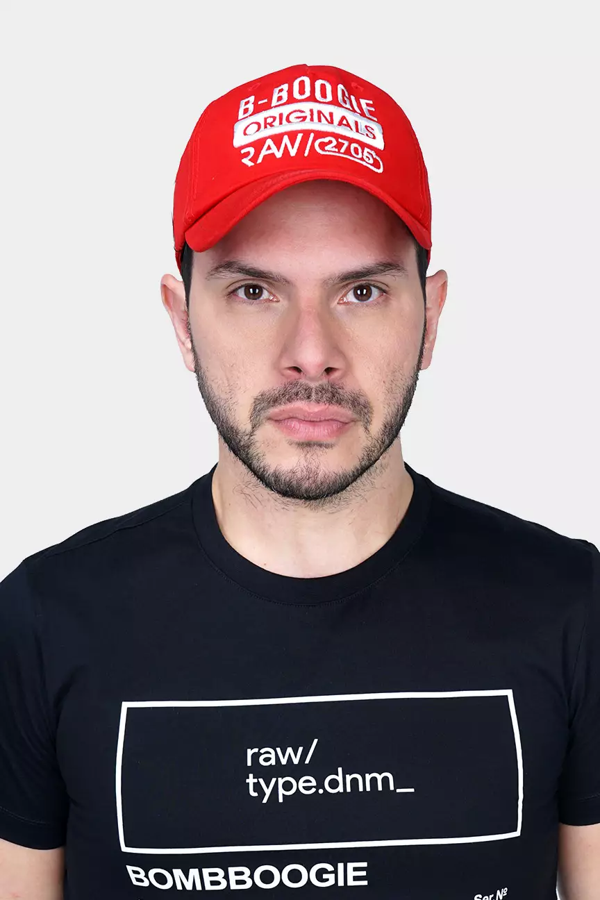 Jual Bombboogie Bombboogie Topi Asliginal B-Boogie Red Original 2025 ...