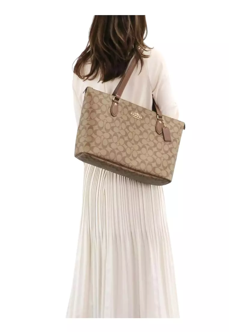 網上選購 Coach Gallery Tote Bag In Signature Canvas - Khaki/Brown 2025 系列 ...