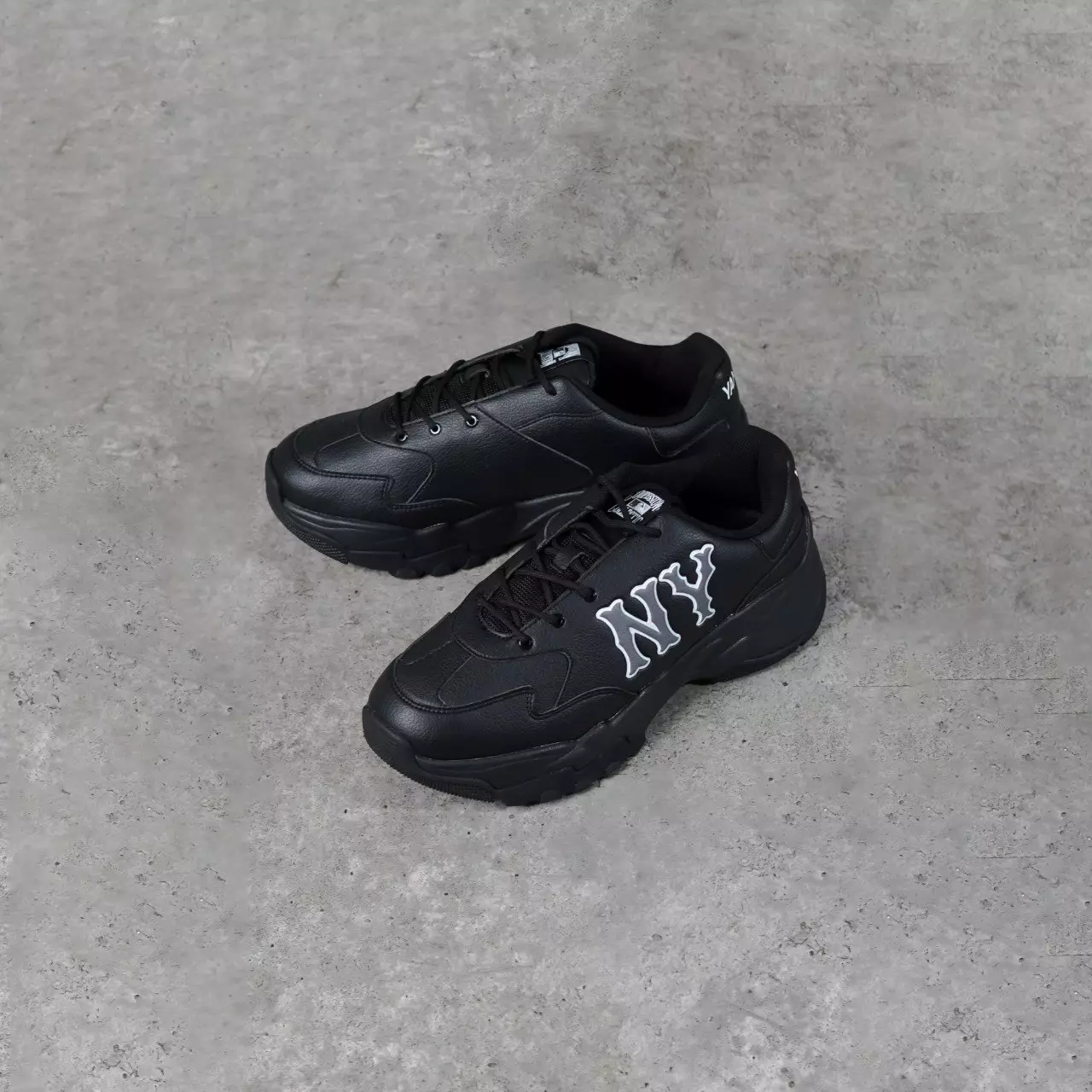 Jual MLB Sepatu MLB NY GREY BIGBALL CHUNKY COOPERS TOWN BLACK SNEAKER ...