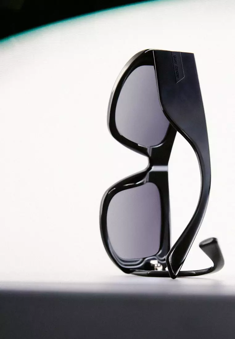 Buy QUAY Quay x Guizio Uniform Sunglasses - Black/Smoke 2026 Online ...