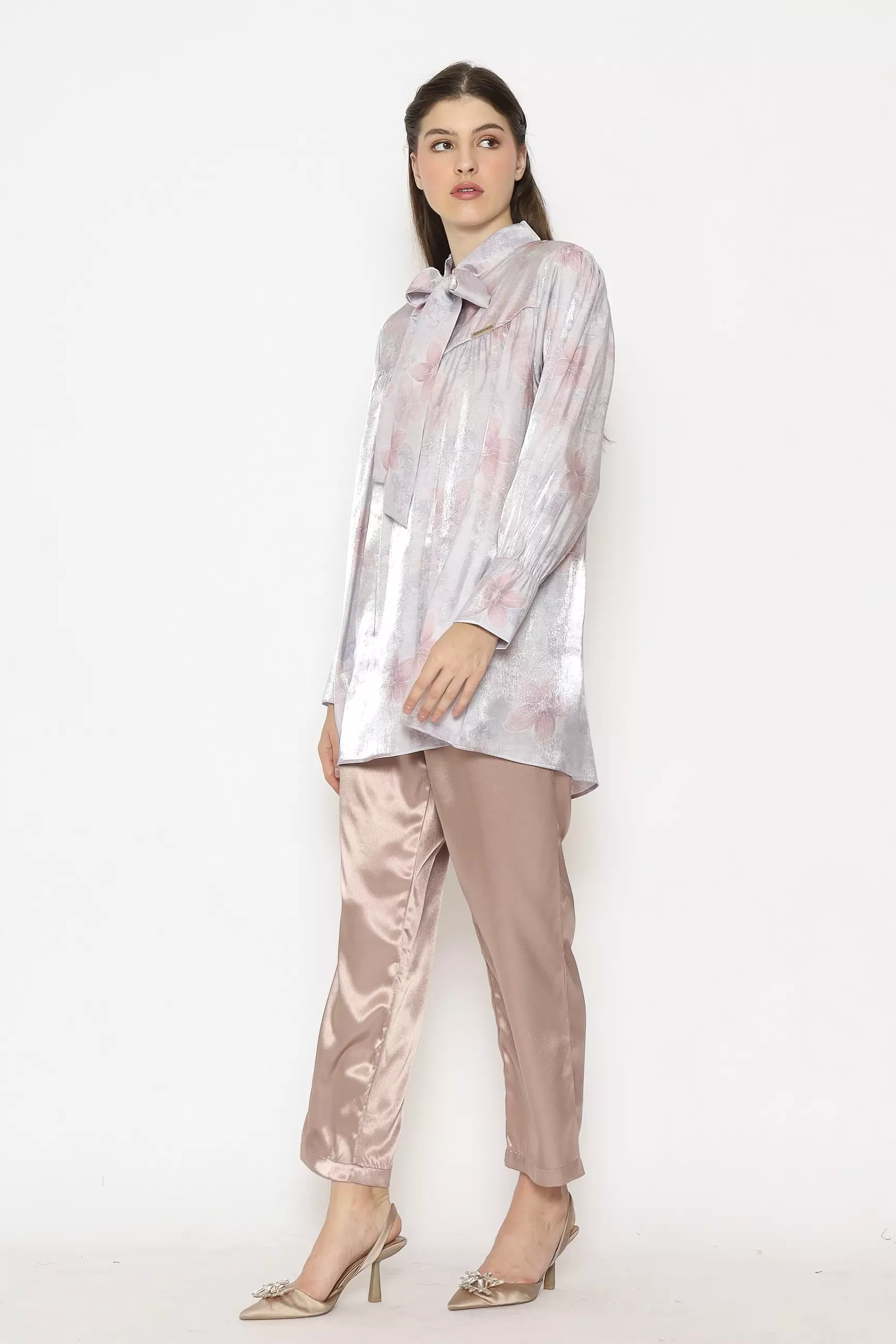 Jual Madamee Nastasia Top Purple Original 2024 | ZALORA Indonesia