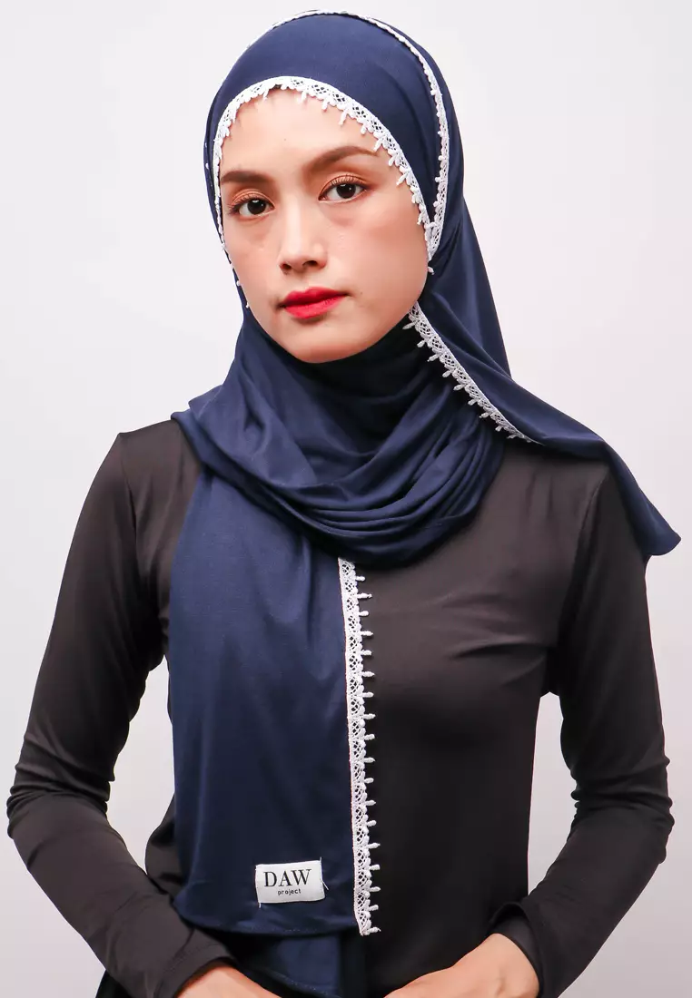 Jual DAW Project DH066 Lace Putih Hijab Pashmina Navy Original 2025 | ZALORA Indonesia