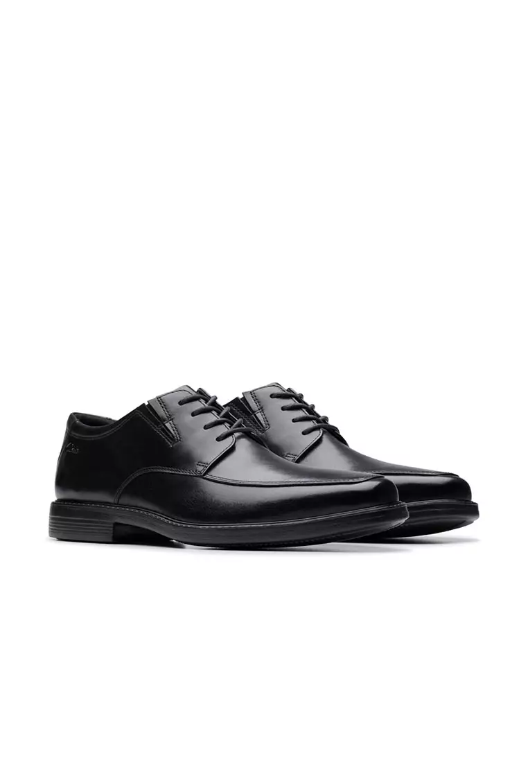 Buy Clarks Mens Cosgrove Apron Formal Shoes Black Leather - Wide Fit ...