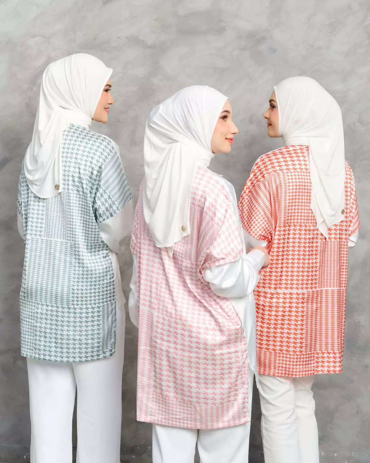 Jual TESTIMO By Sari Batubara Rosalie Shirt White Mint by Testimo bysb ...