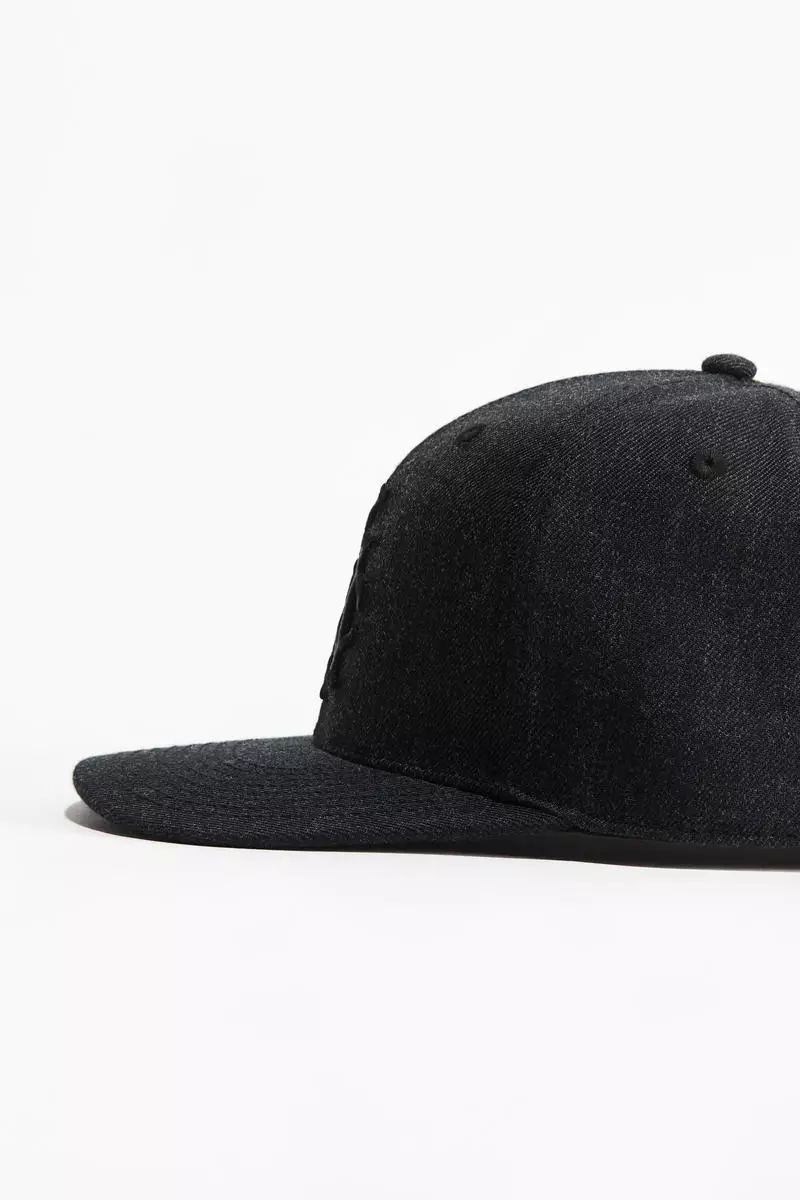 Buy H&M Embroidered-motif cap 2025 Online | ZALORA Philippines