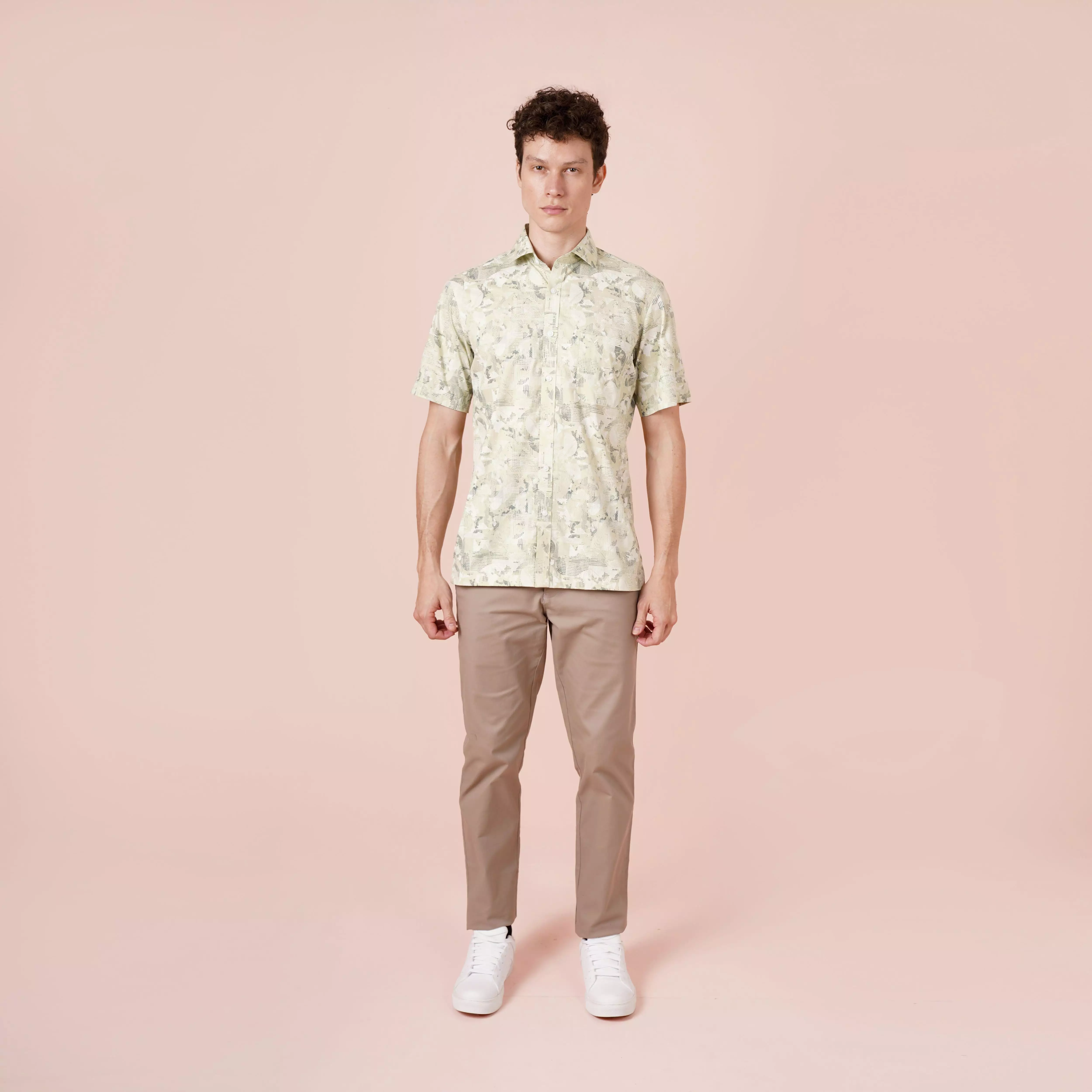 Jual Ethan White Ethan White - Short Sleeve Elcrana 02 Olive Original 2025 | ZALORA Indonesia