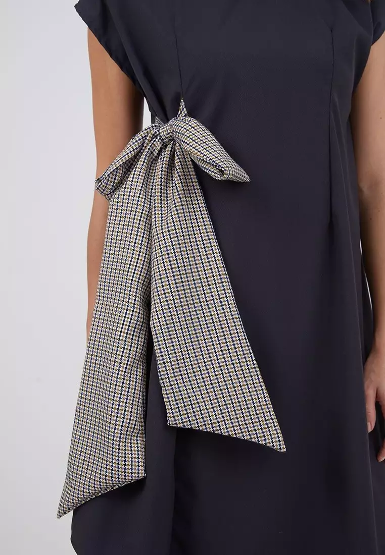Jual Berrybenka Label Gynand Houndstooth Tied Dress Navy Original 2025 ...