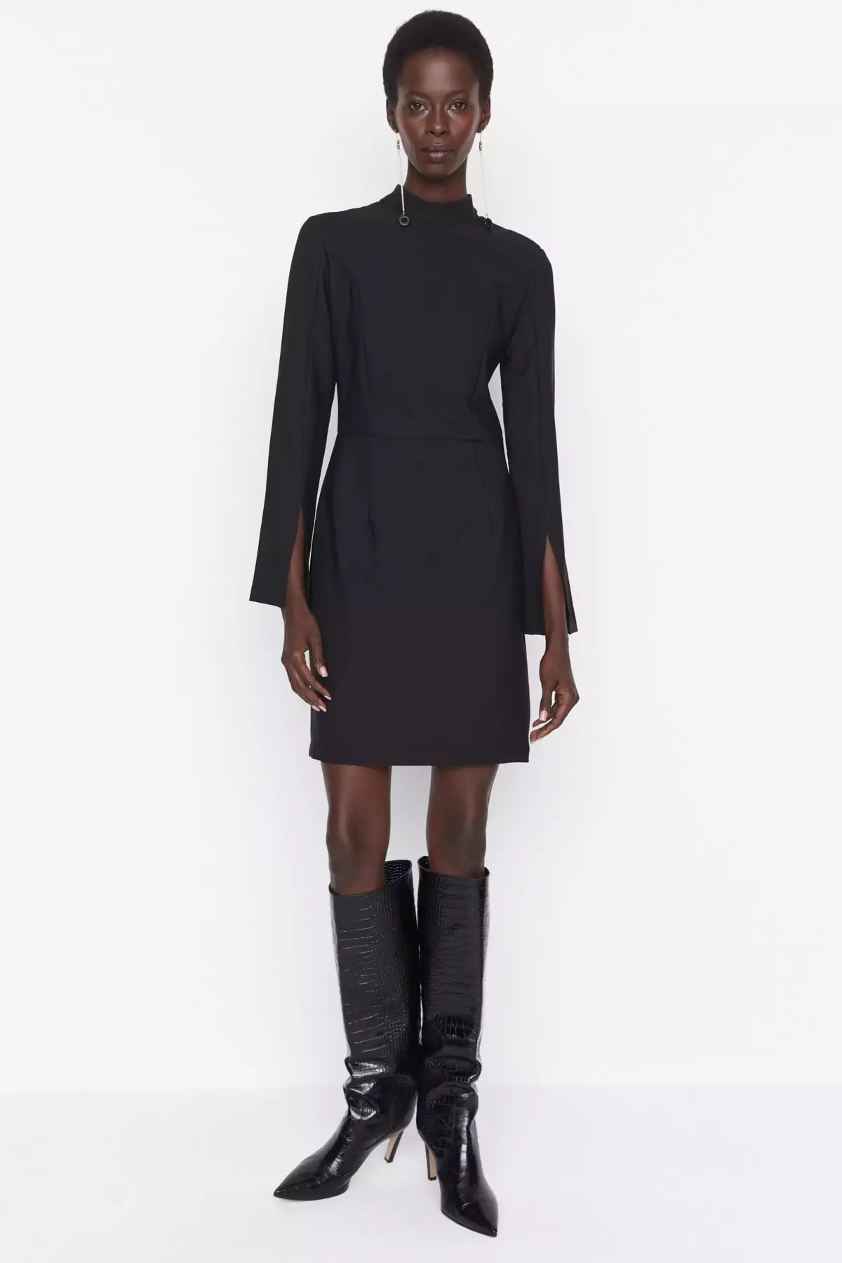Buy Trendyol Fitted Slit Sleeves Dress 2025 Online | ZALORA