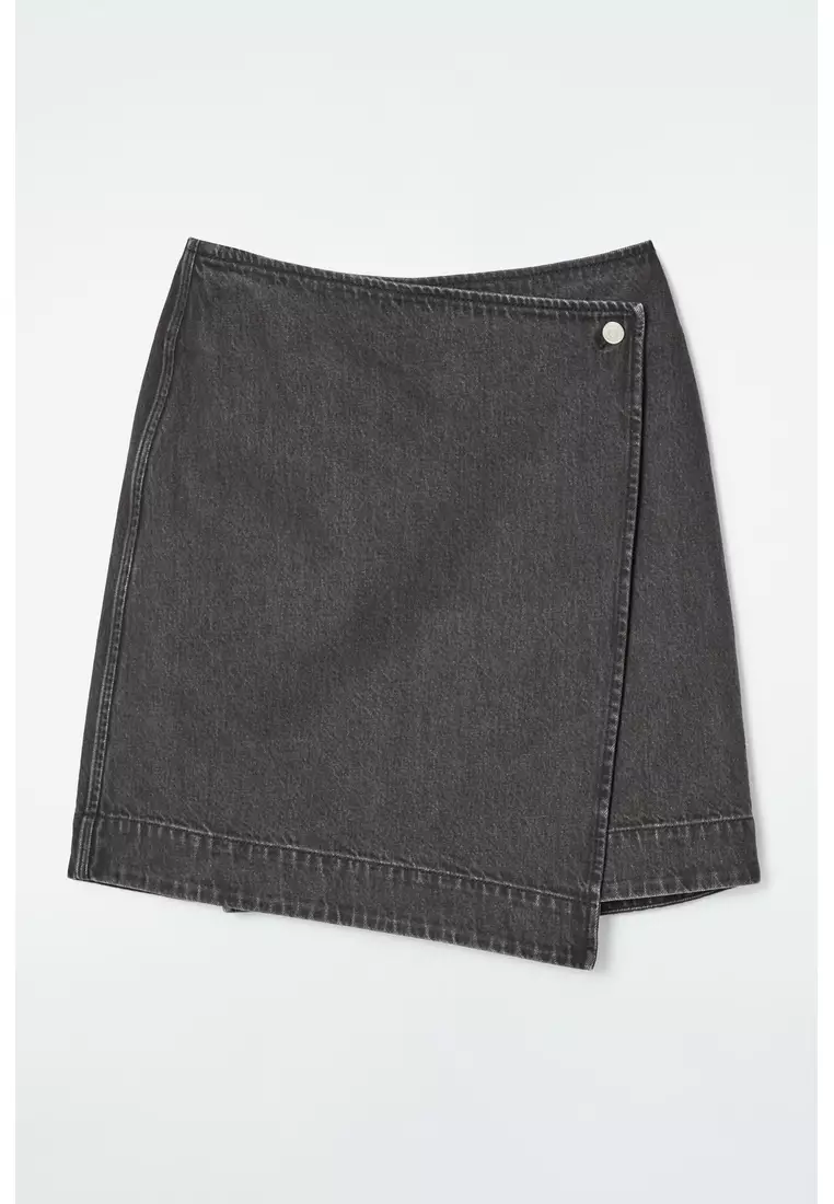 Jual COS DENIM MINI WRAP SKIRT Original 2025 | ZALORA Indonesia