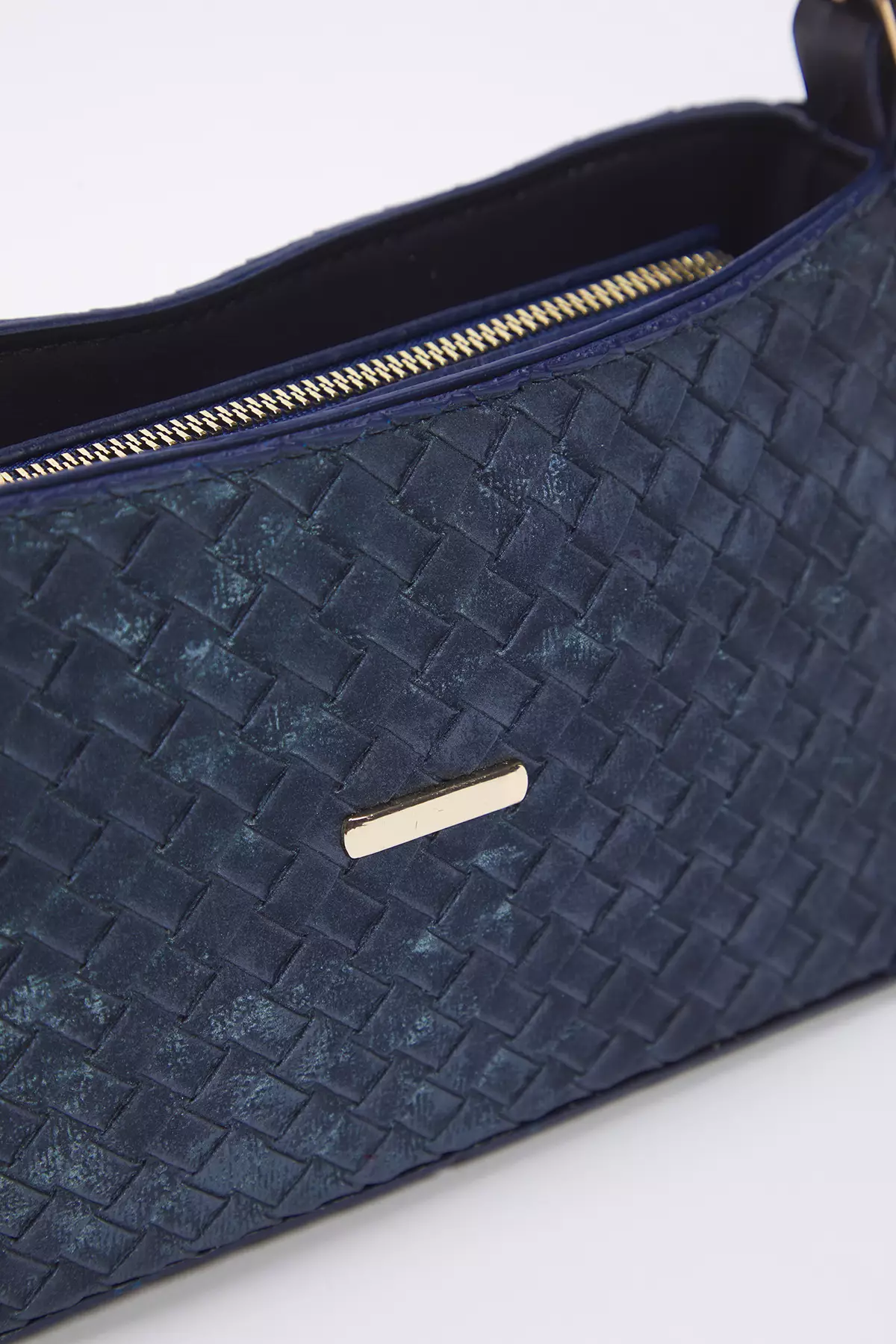 Buy Trendyol Navy Blue Textured Women City Shoulder Bag Takss25Oc00040 ...