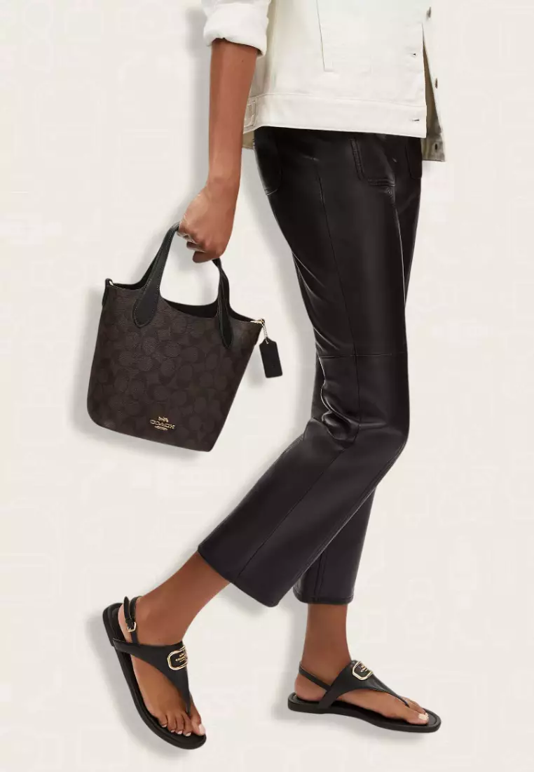 Jual Coach Coach Hanna Bucket Bag In Signature Canvas Brown Black ...