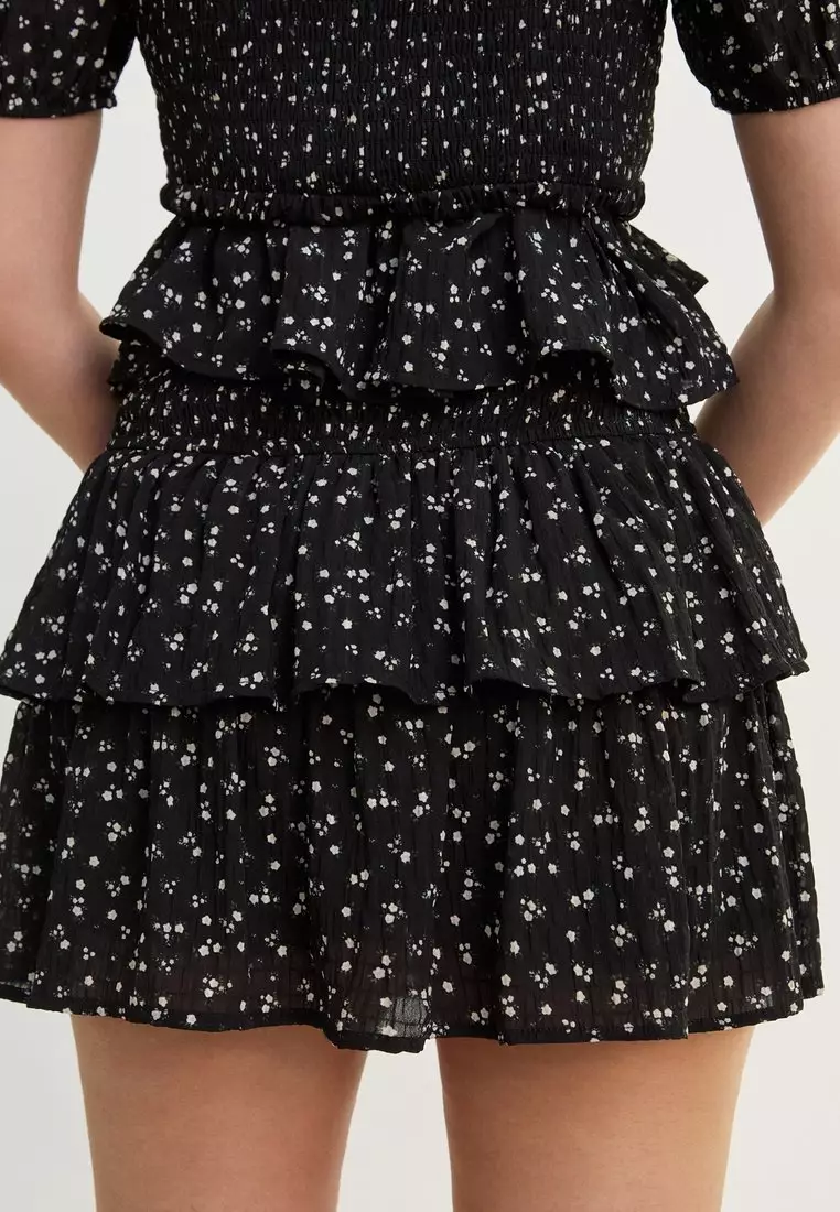 Buy Pomelo Ditsy Ruffle Tiered Mini Skirt - Black 2026 Online | ZALORA