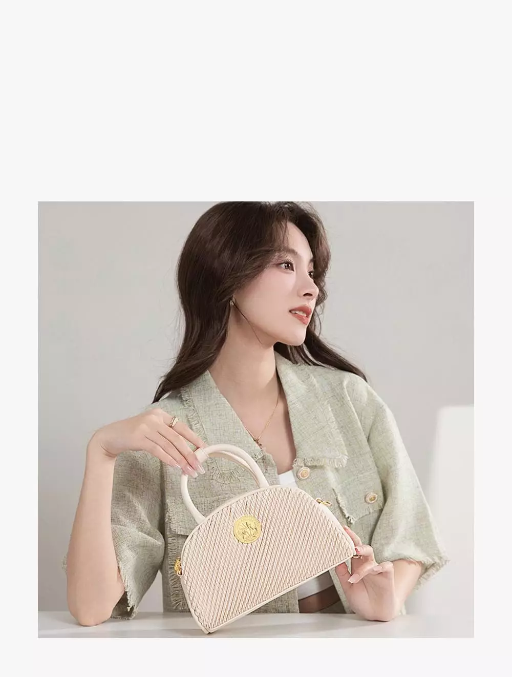 Jual Disney MESUCA DONALD DUCK SHOULDER BAG 2 OFF-WHITE - MC523926OW ...