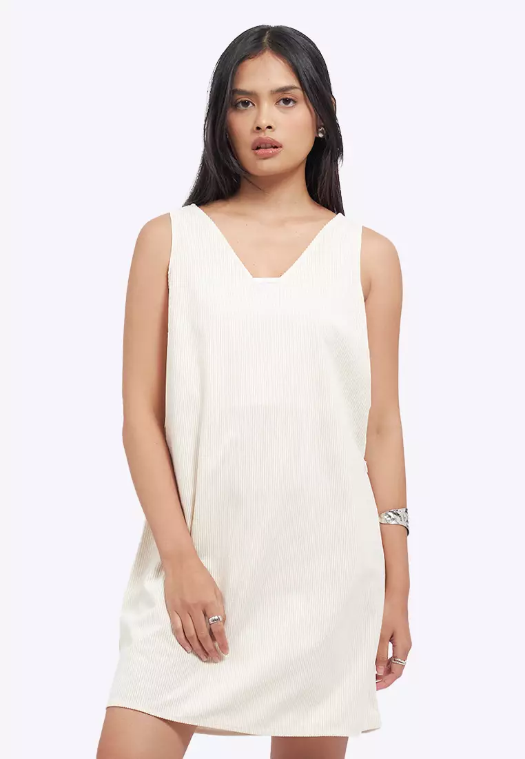 Jual COLORBOX V-Neck Sleeveles Mini Dress Original 2026 | ZALORA ...