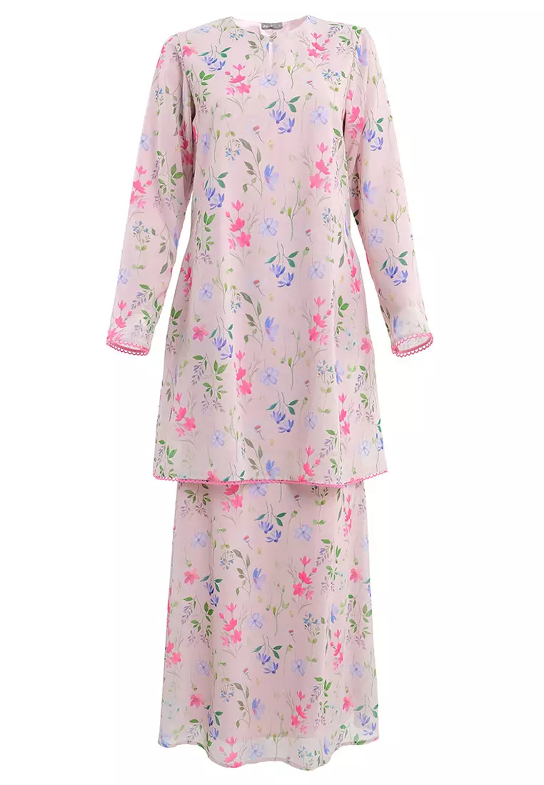 Buy POPLOOK Duyong Blouse & Skirt - Blush Botanical Online | ZALORA ...