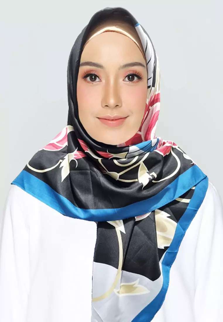 Jual San Marco Samaiya Hijab Segi Empat Kerudung Silky Satin Square Scarf Black Original 2024 ...