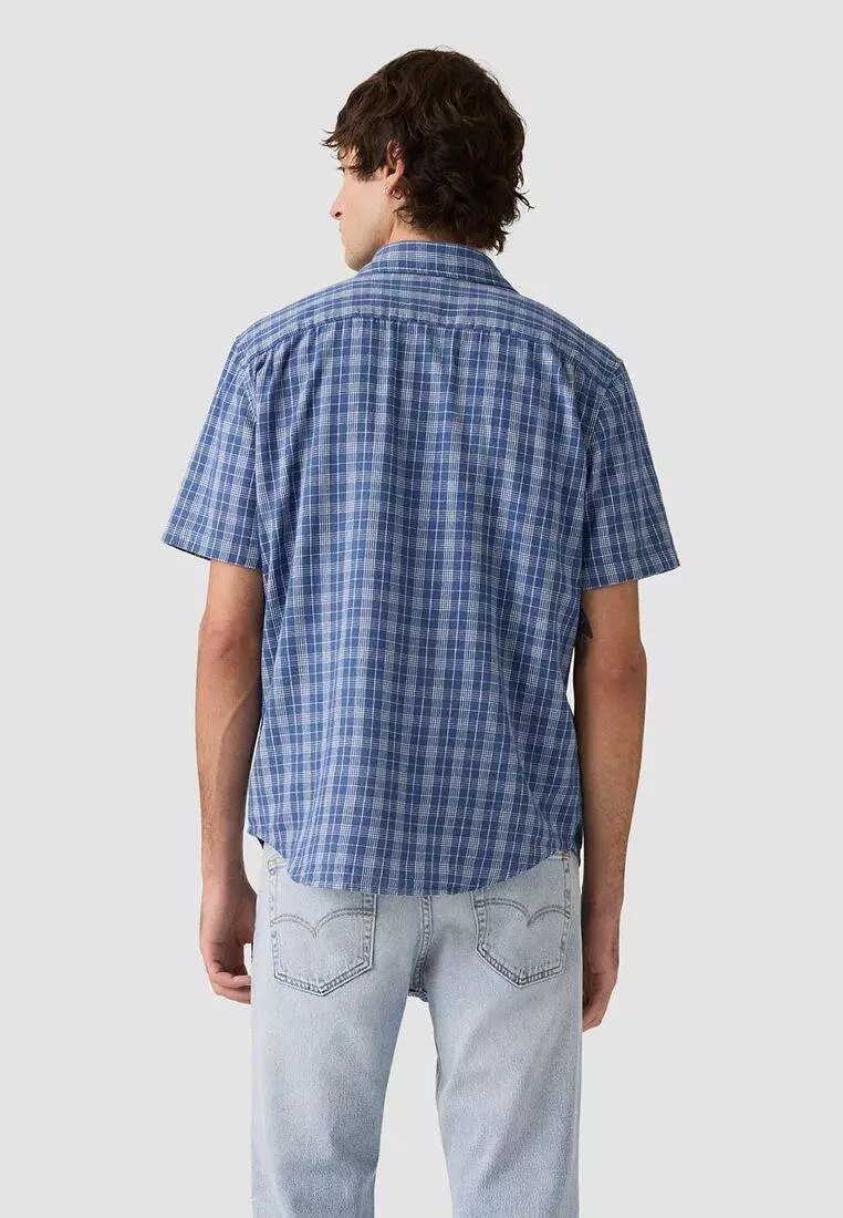 Buy Levi's Levi's® Men's Short-Sleeve Classic Standard Fit Shirt 86627 ...
